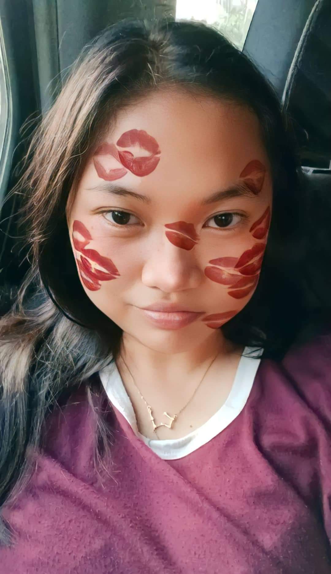 Sandy Fernandez's Instagram, Twitter & Facebook on IDCrawl