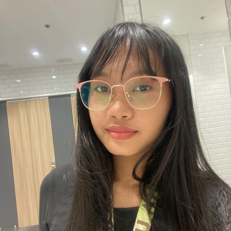 Irene Rosario's Instagram, Twitter & Facebook on IDCrawl